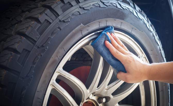 Top 10 Best Wheel and Tire Cleaners - Tire Reviews and More
